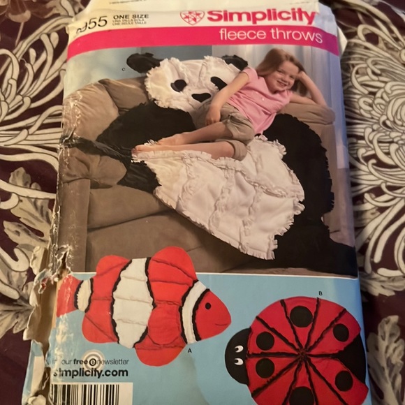 Simplicity | Other | Vintage Simplicity Fleece Throw Pattern | Poshmark